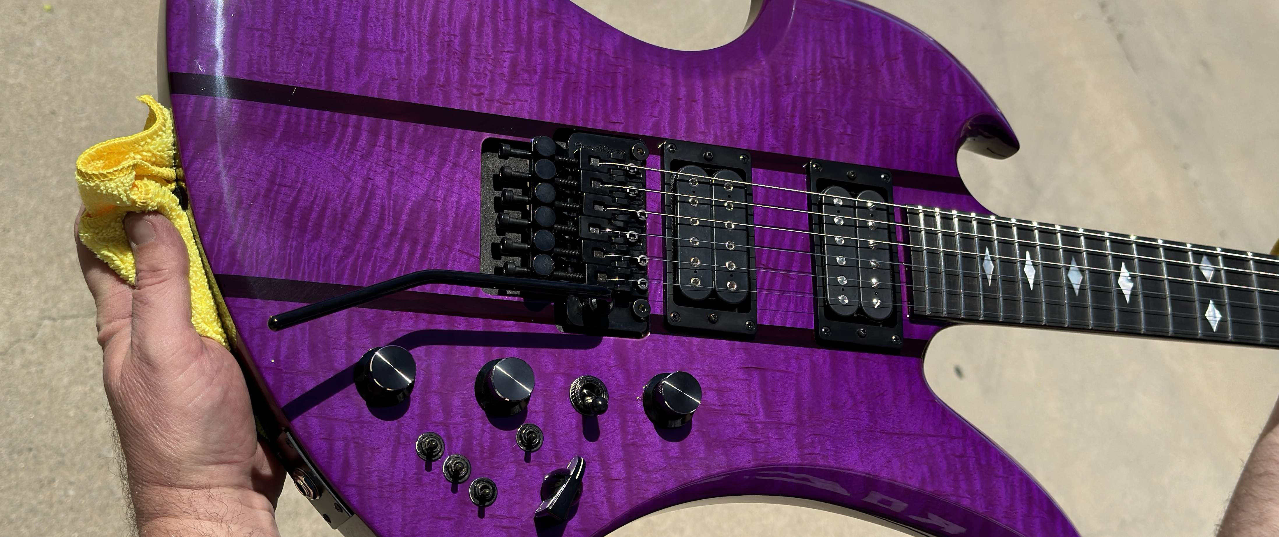 Neal Moser Guitars