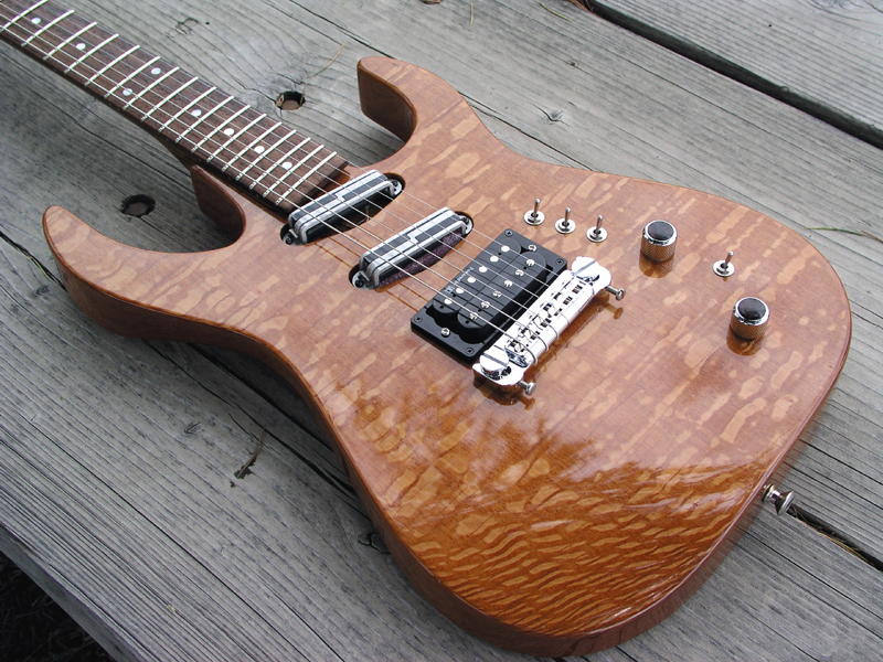 Moser Mini CB - Lacewood - Click on picture for manual slideshow.